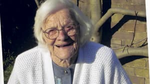 Happy 105th birthday to Able Mabel | rossgazette.com