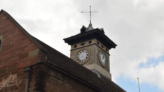 Missing hands on Ross-on-Wye's iconic clock | rossgazette.com