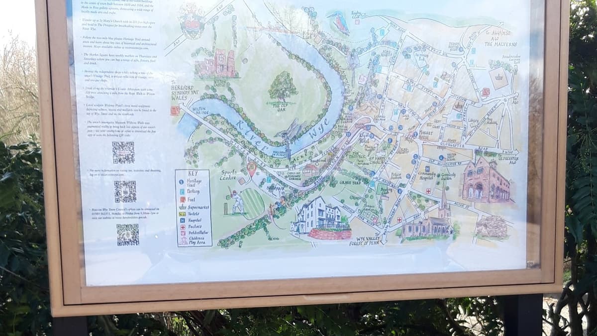 New Ross town centre maps put visitors in the picture | rossgazette.com