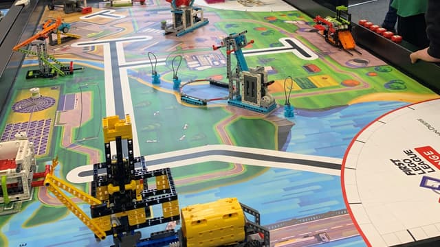 John Kyrle High School students bring their robots for the Lego league ...