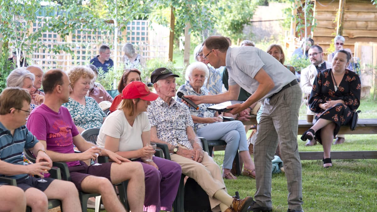 Award winning garden celebrates 10th birthday | rossgazette.com