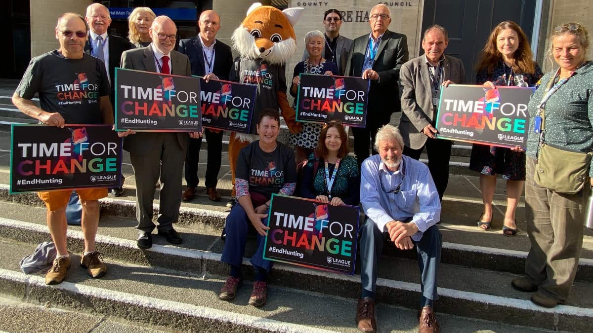 Support for move to ban trail hunting on Gloucestershire County Council ...