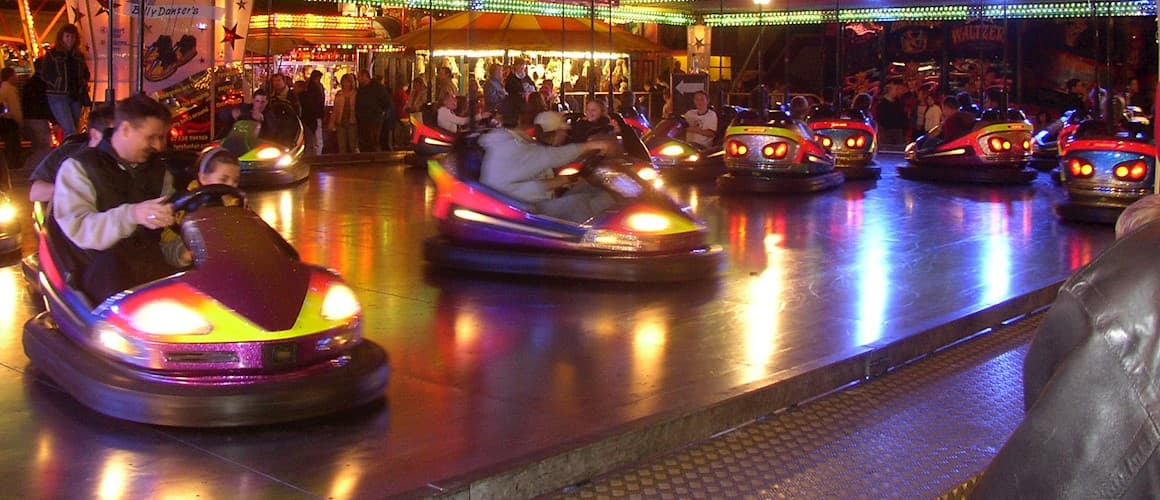 Tewkesbury Mop Fair returns to weekday schedule for the first time ...