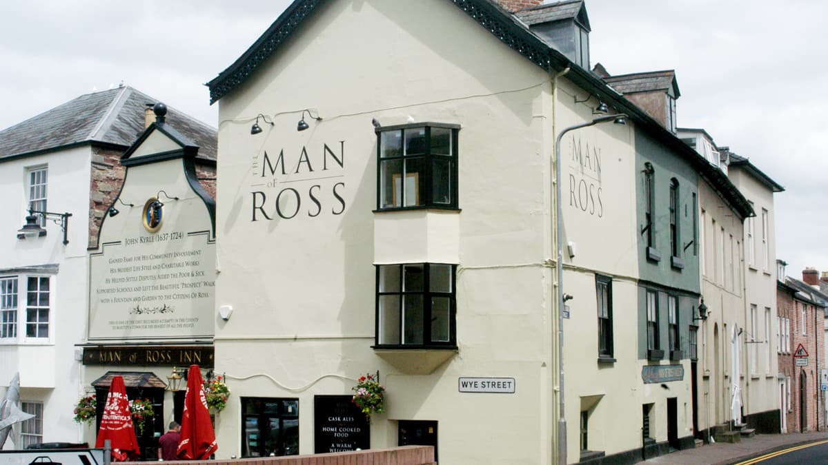 Man of Ross’ striking new look | rossgazette.com