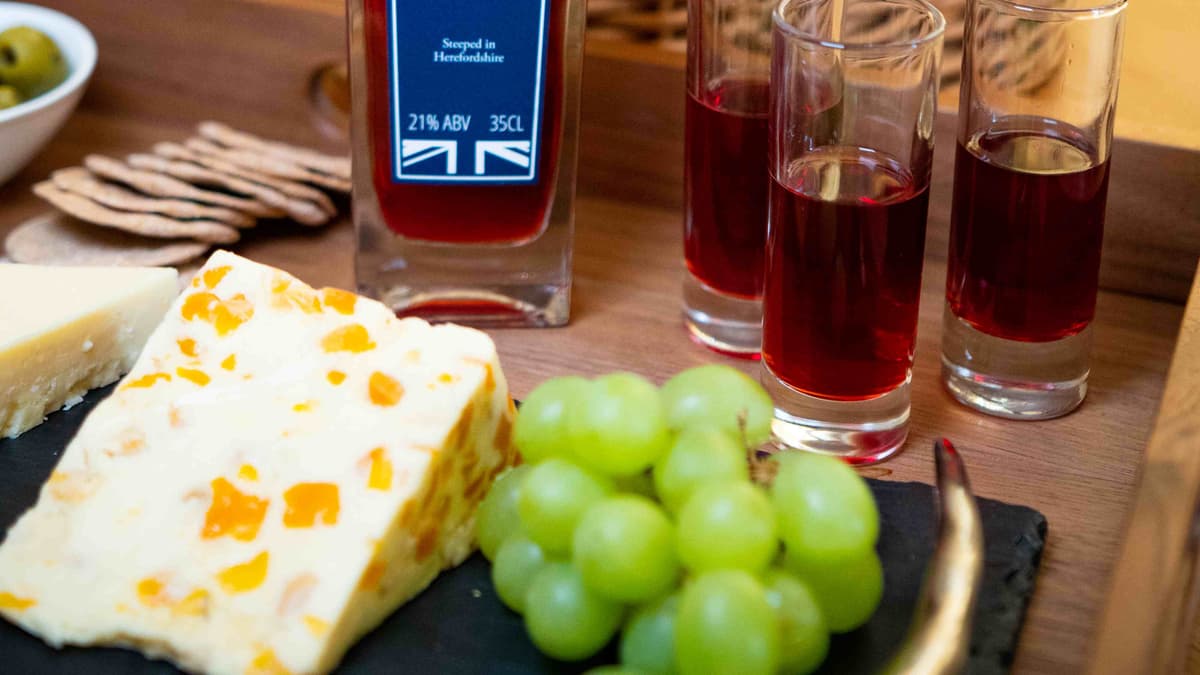 Distillery wins gold at British Food Awards | rossgazette.com