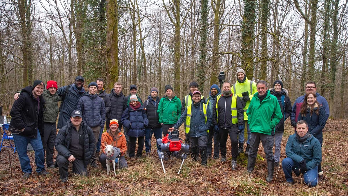Oxford University team gives woodland robot demo | rossgazette.com