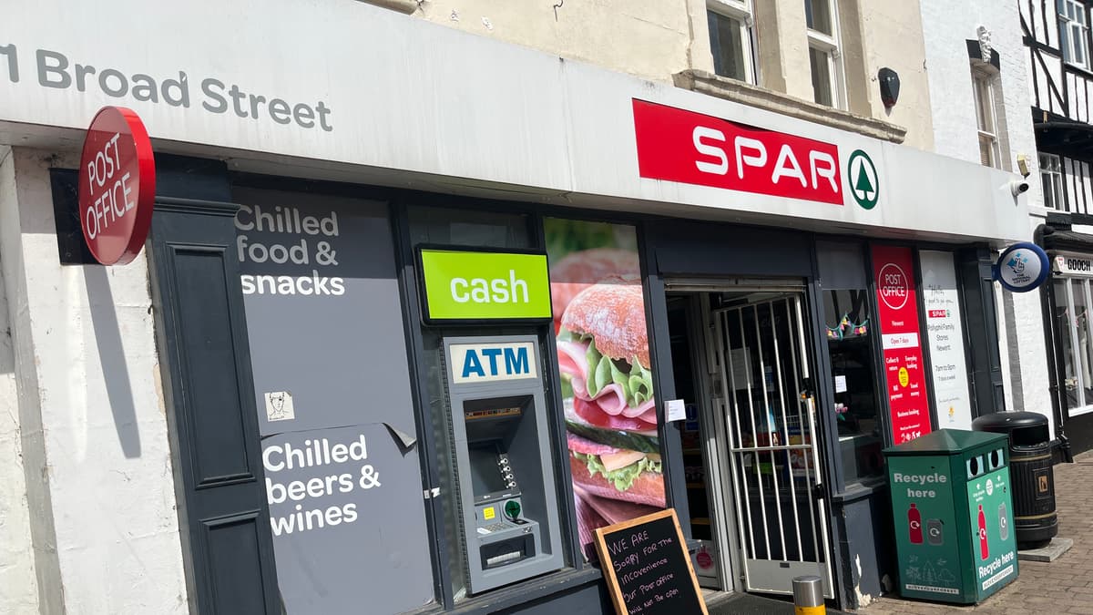 Thieves wield power tools in ATM raid at Newent Spar | rossgazette.com