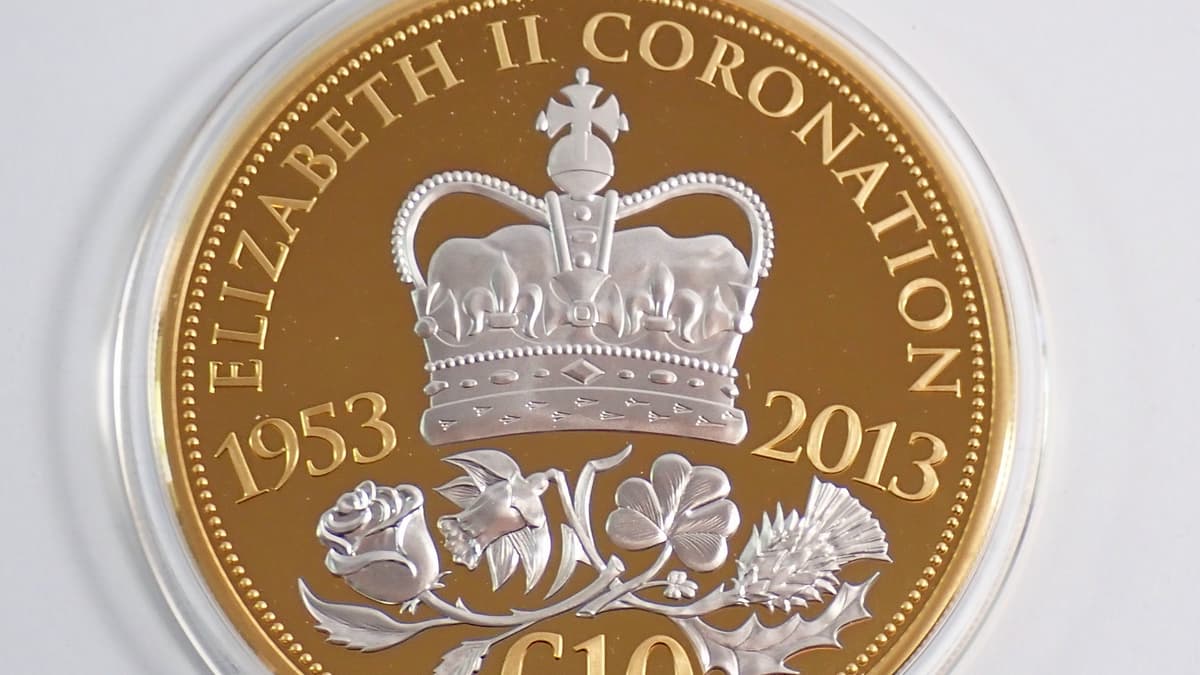 Successful June sale at Smiths benefits from gold price hike ...