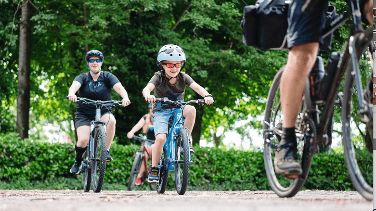 Cycle to School Week urges kids to get pedalling | rossgazette.com