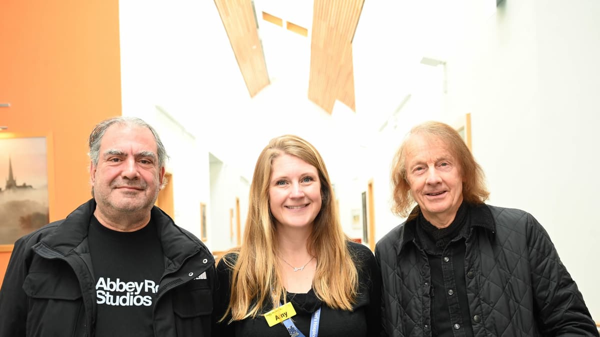 Mott Fest donates £3,300 to St Michael's Hospice | rossgazette.com